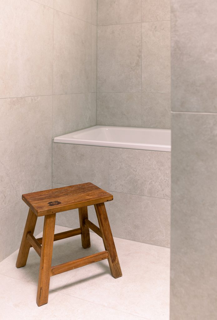 The Ultimate Guide to Selecting Tiles for Your Bathroom